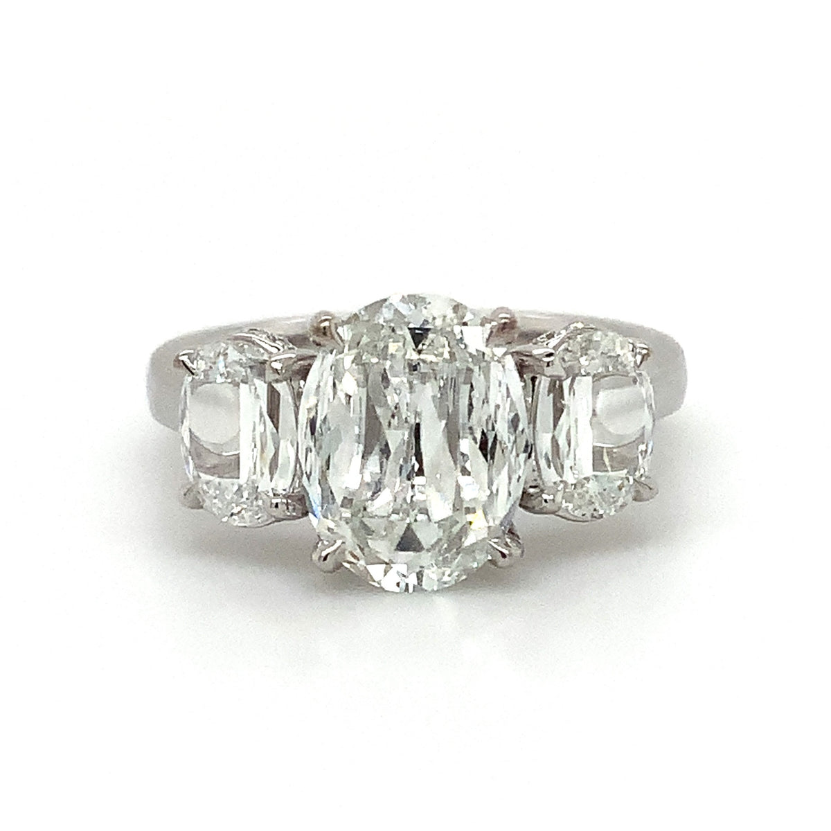 Christopher Designs L'Amour Crisscut® 3 Stone Lab Grown Oval Diamond R ...